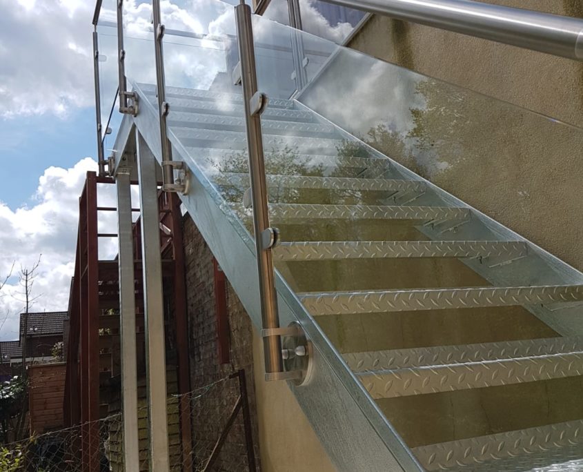 Enclosed plate stringer staircase – Brighton Stairs – Sussex Staircase ...